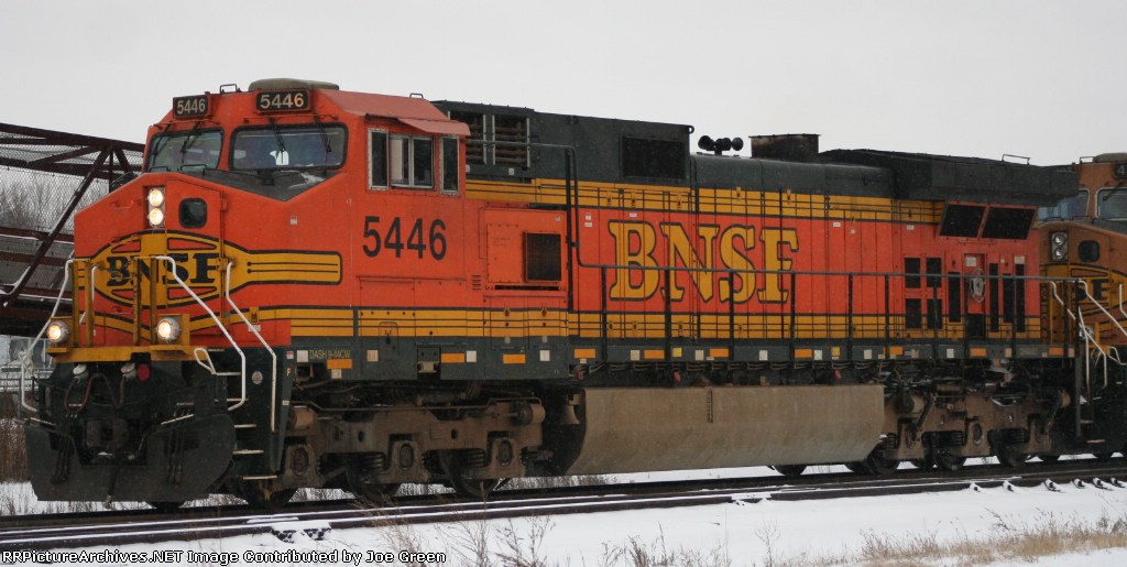 BNSF 5446